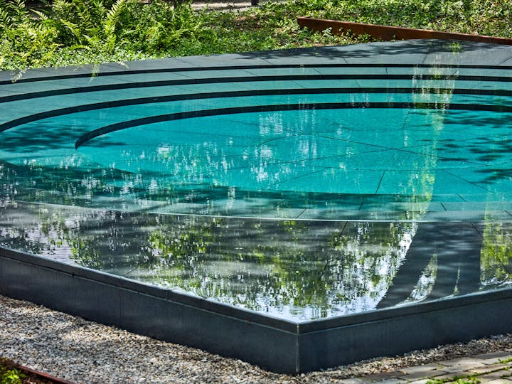 Hocker - Rick's Circle