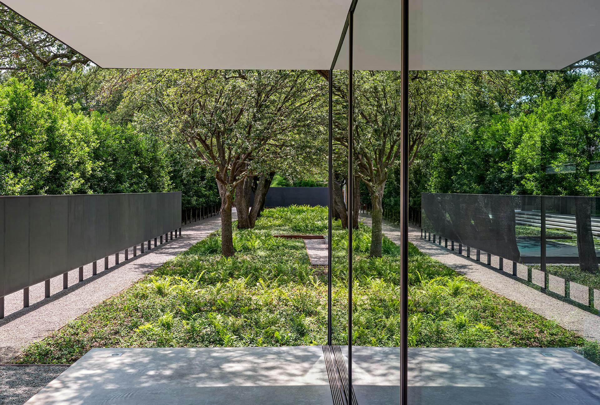 Hocker - Rick's Circle