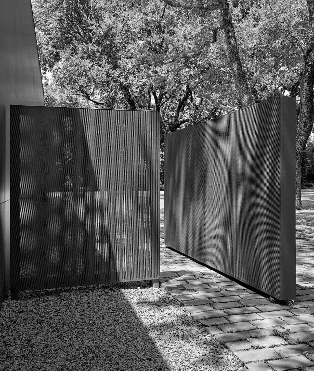 Hocker - Rick's Circle